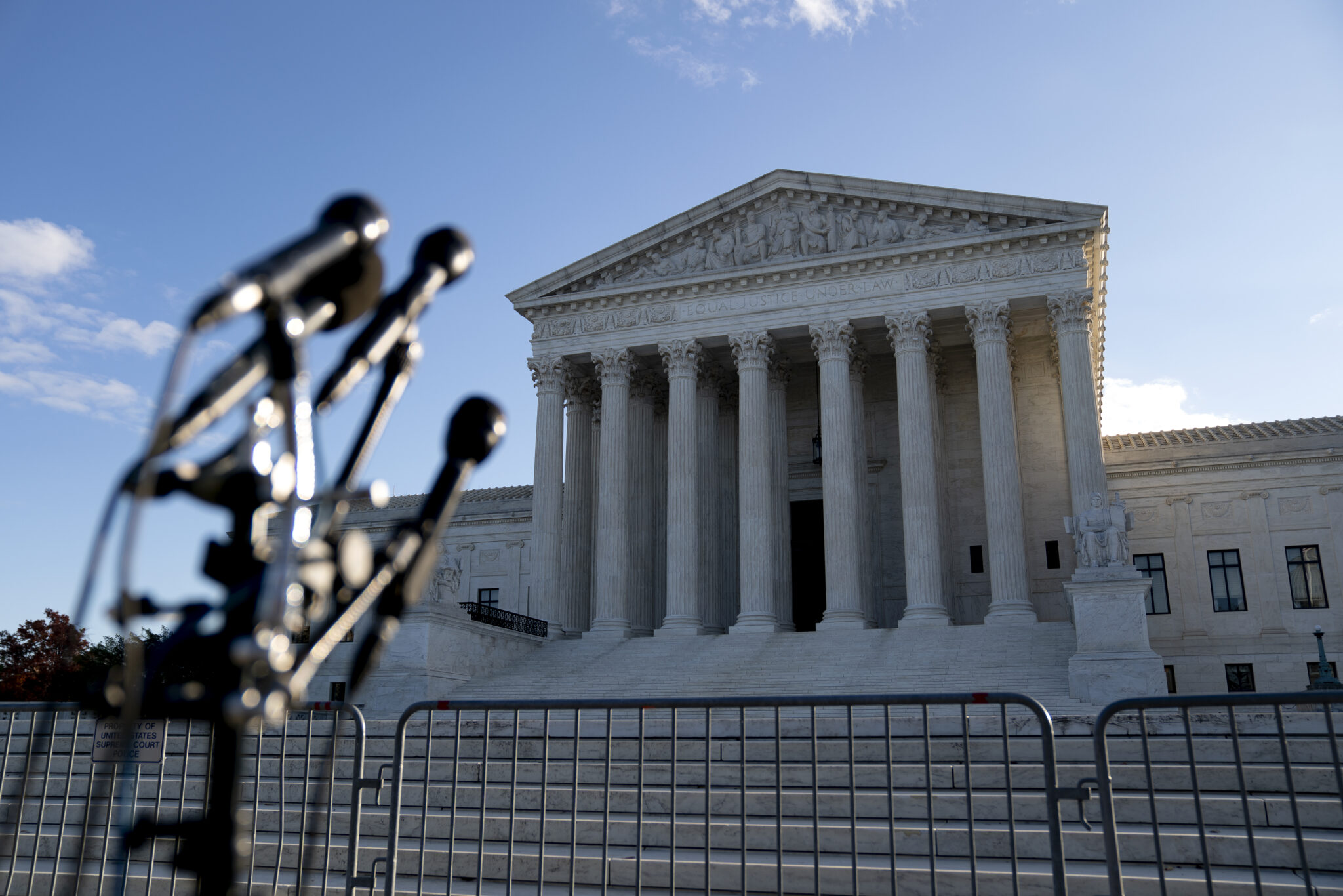 Supreme Court Seeks US Views in $1 Billion Music Copyright Case