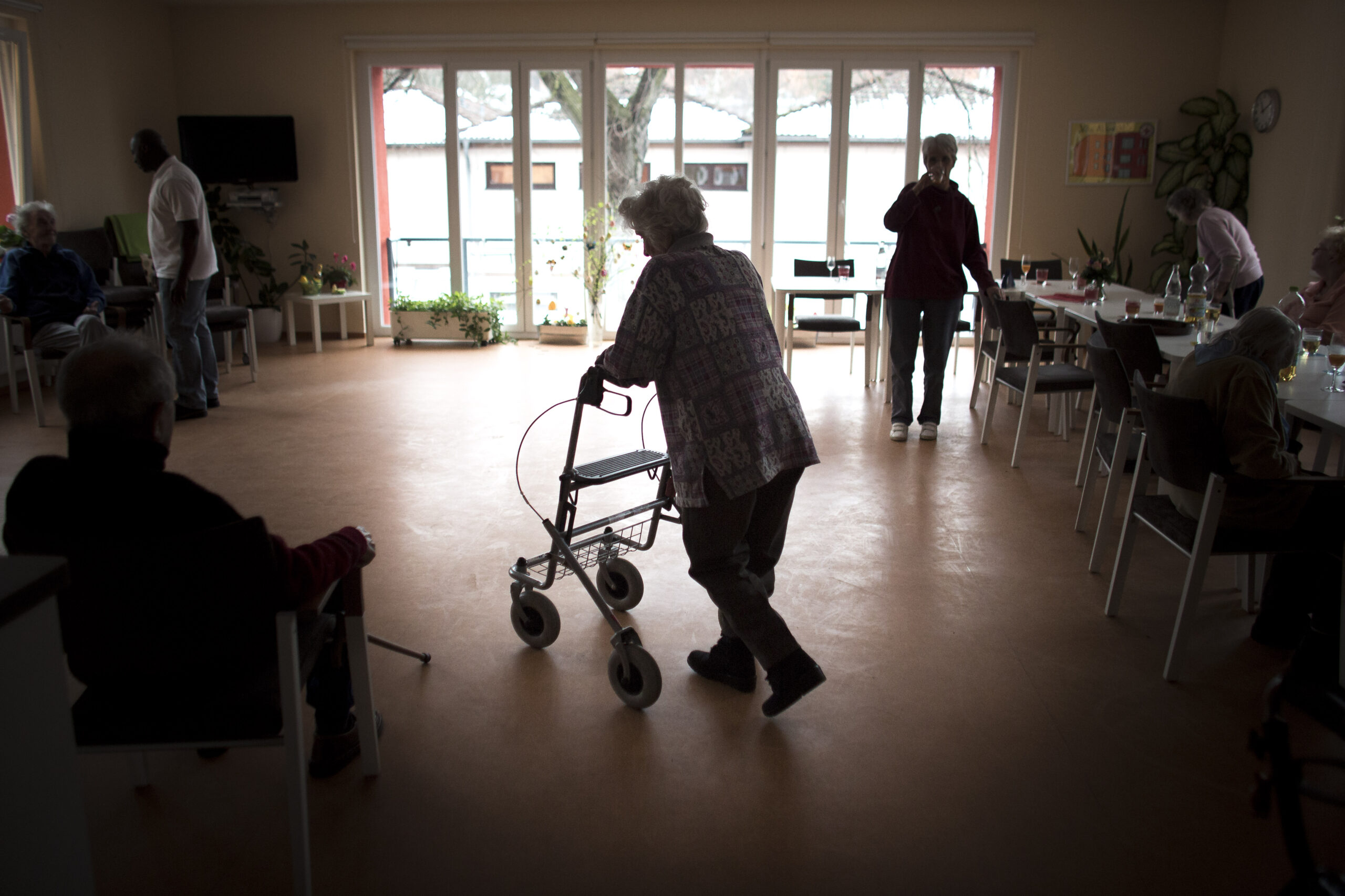 US Alleges Medicare Insurers, Brokers Used Illegal Kickbacks