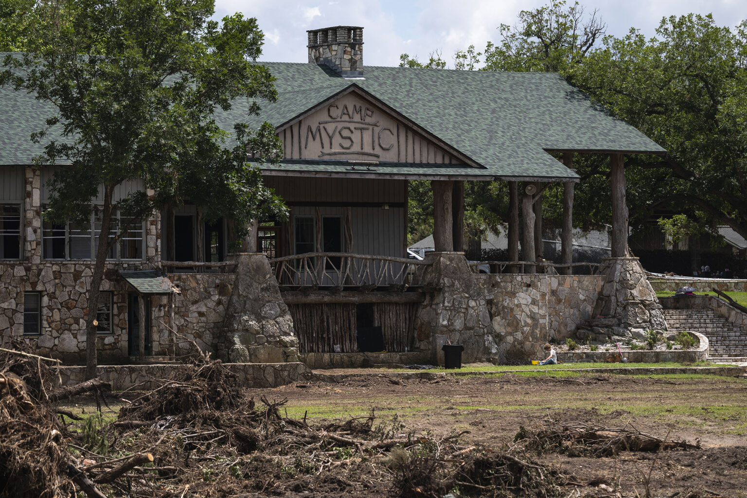 Camp Mystic Deaths After Floods Darken a Cherished Texas Tradition