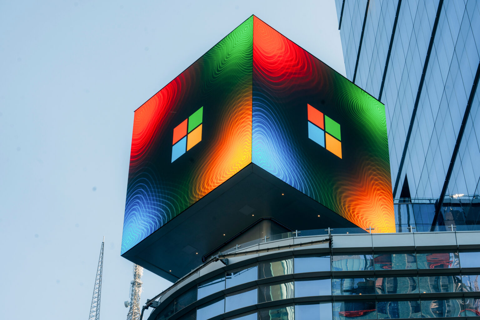 Microsoft Server Hack Hit About 100 Organizations, Researchers Say