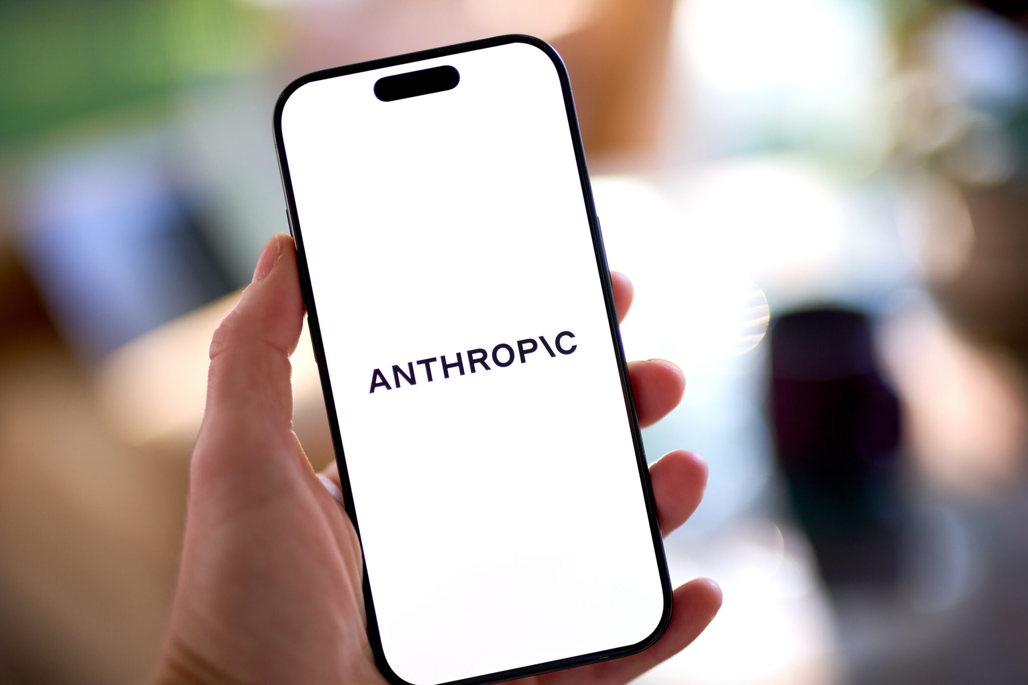 Anthropic Reaches $1.5 Billion Author Copyright Settlement for AI Downloads