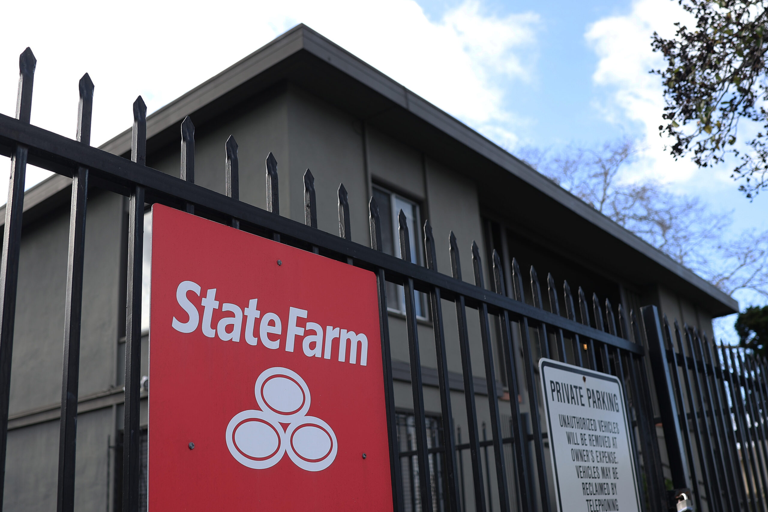 State Farm Sued by Illinois Amid Probe of Homeowner Premiums