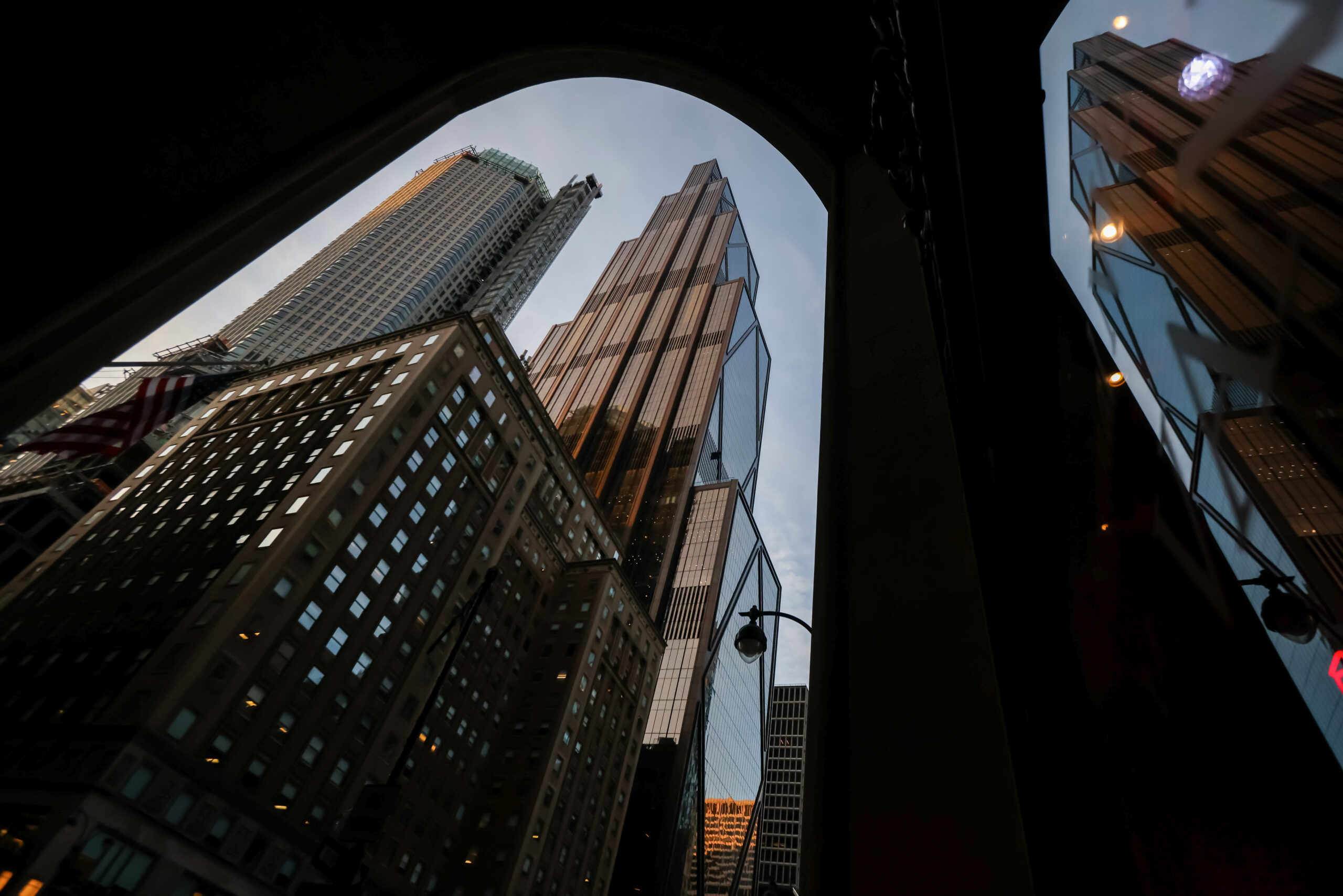 JPMorgan Denies Ex-VP’s Viral Harassment Claims in Court Filing